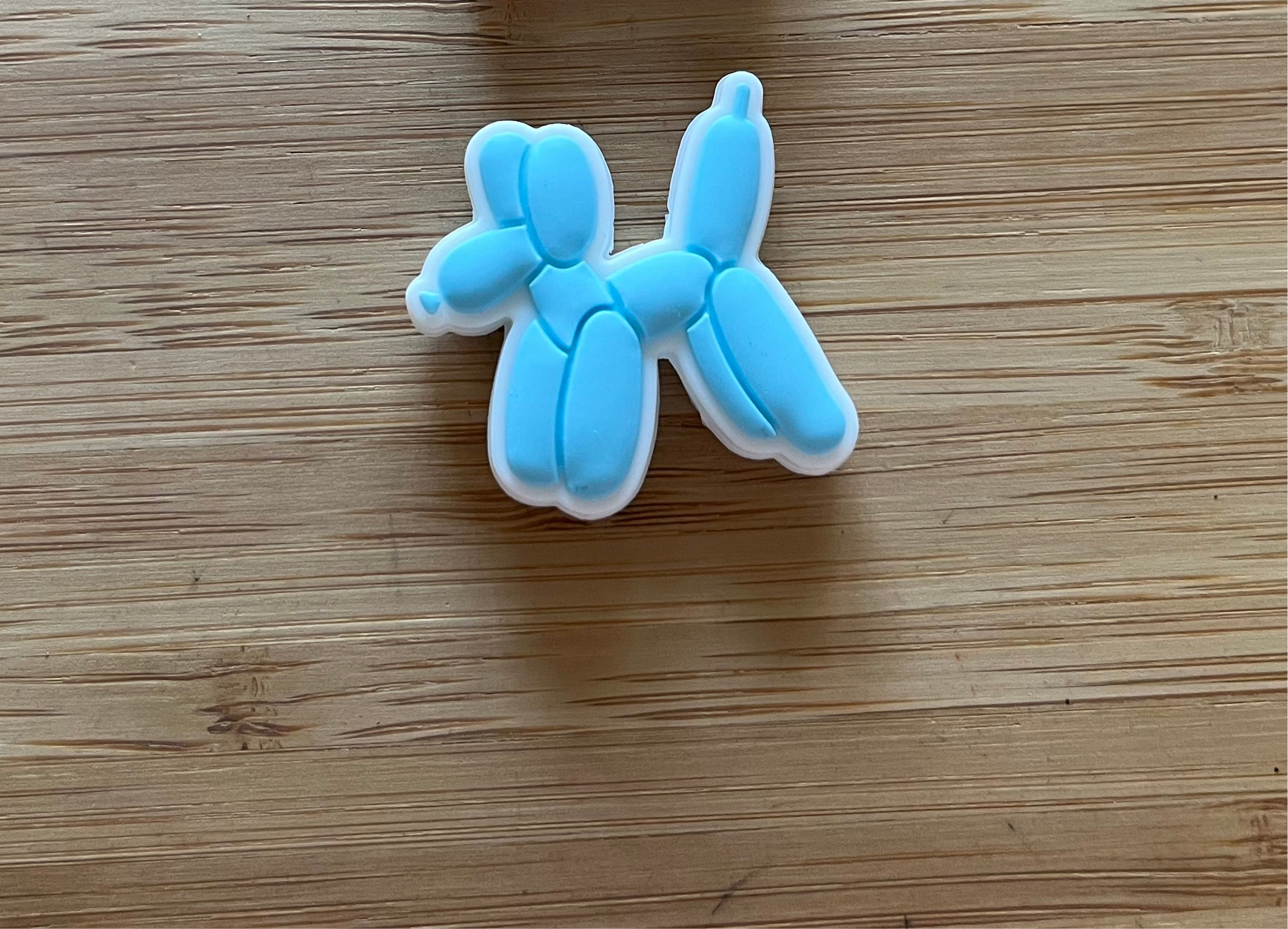 Blue Balloon Dog Focal Bead – Karcher Kreations